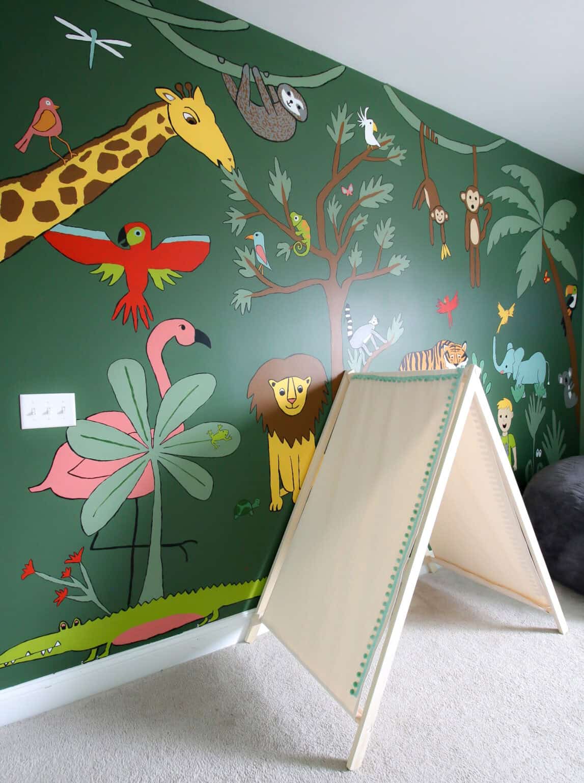 Behr Trailing Vine: a complete color review - The Paint Color Project